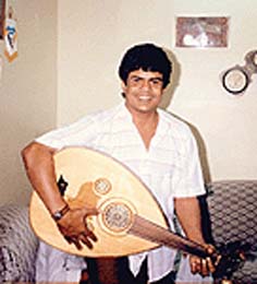 نصف شمس صفراء