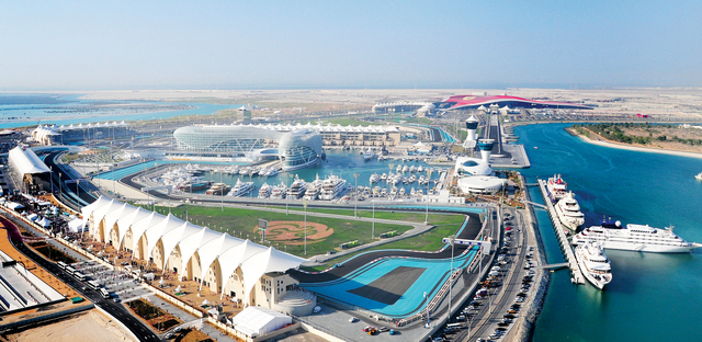 جزيرة ياس .. وجهة جاذبة للسياح الأوروبيين