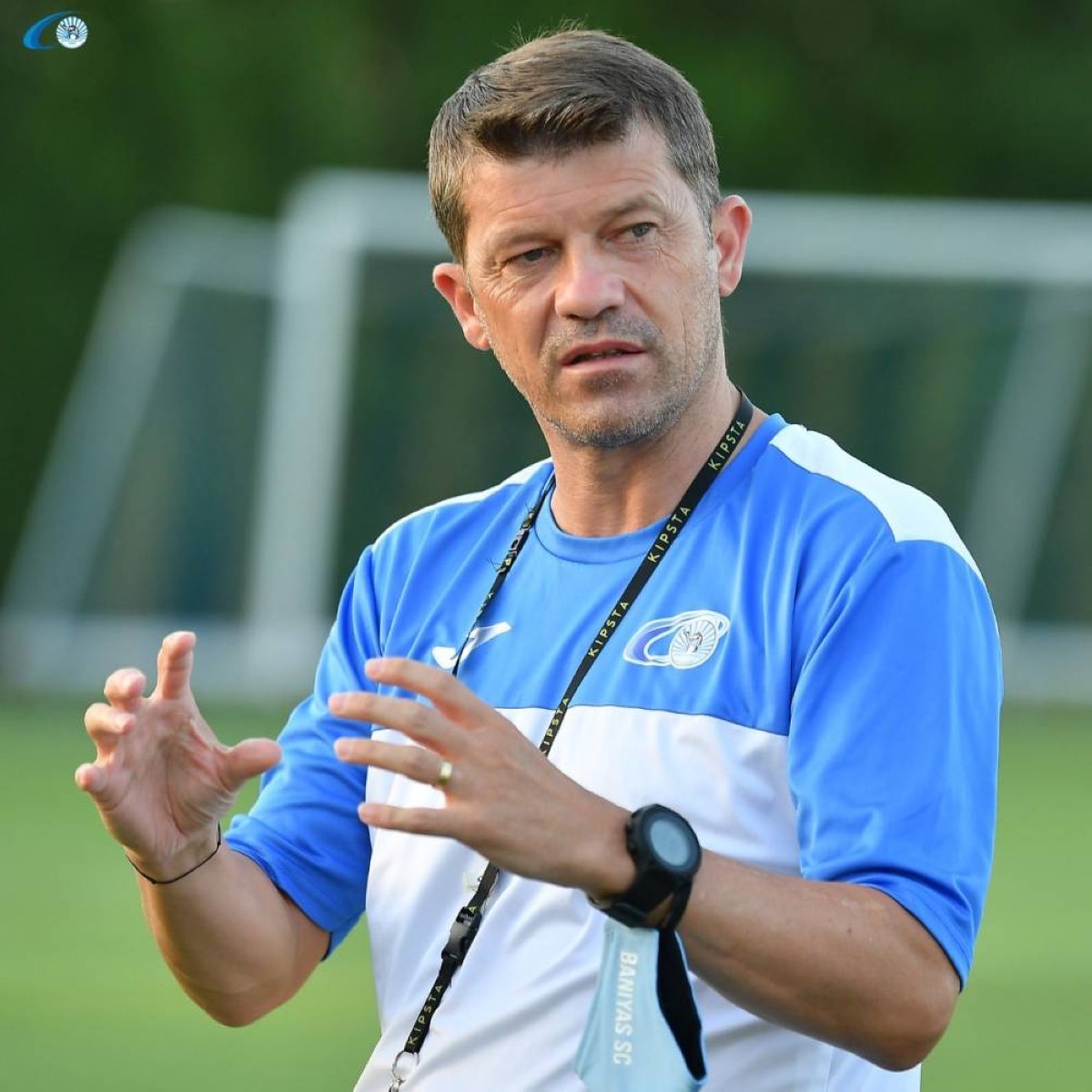 إيسايلا يعود لقيادة بني ياس للمرة الثالثة