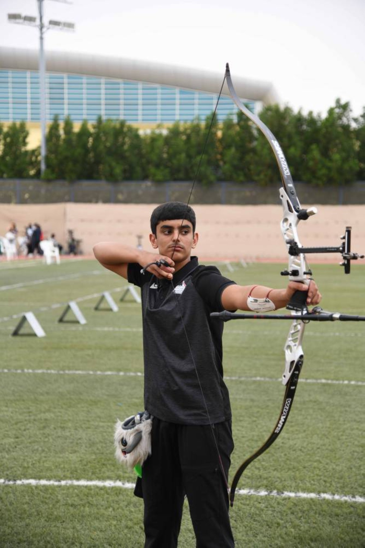 تأهل خليفة الكعبي لاعب منتخب القوس والسهم إلى أولمبياد داكار للشباب 2026